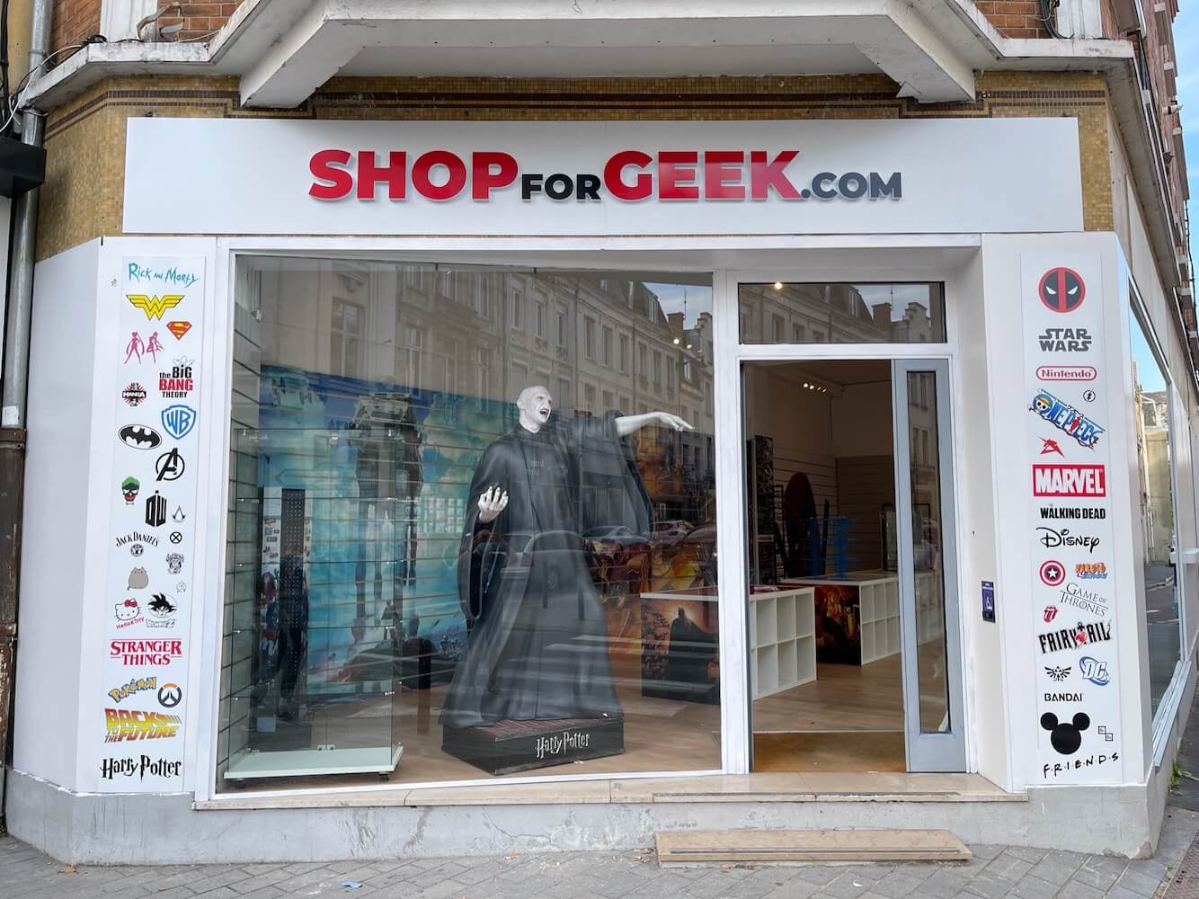 ShopForGeek | ShopForGeek shops | France | Belgium